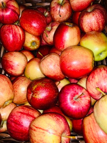 Order apples online! | Pat's Meat Mart